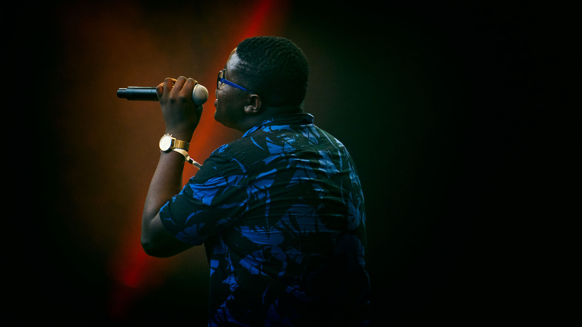 What Champagne Do Rappers Drink: A Peek Into Hollywood