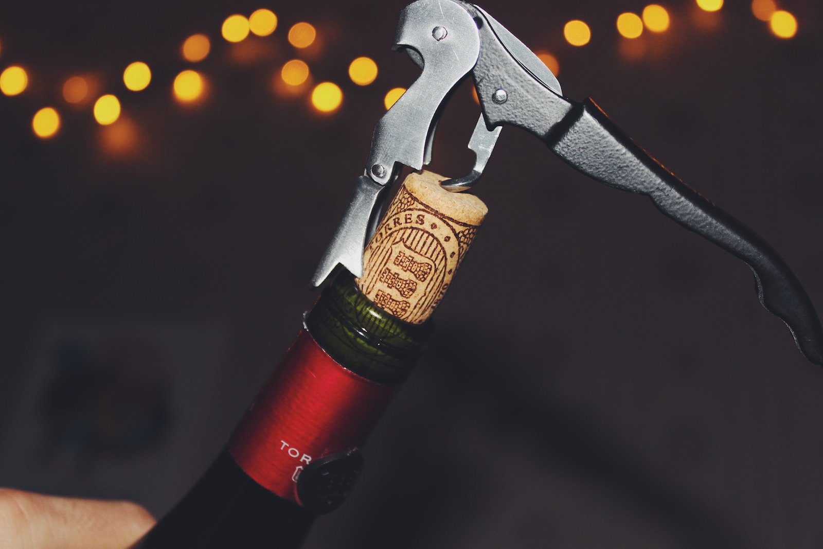 10 Creative Ways to Open a Wine Bottle Without a Corkscrew